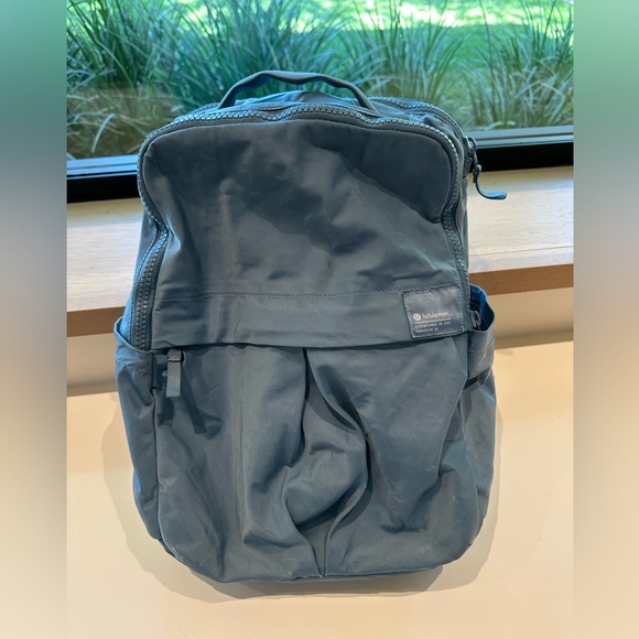 lululemon athletica | Bags | Lululemon Everyday Backpack 2 32l In ...